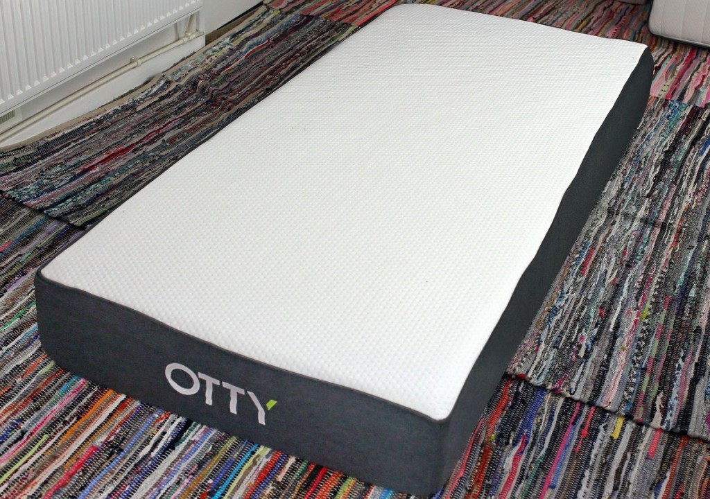 The Otty original Hybrid Mattress review and test!